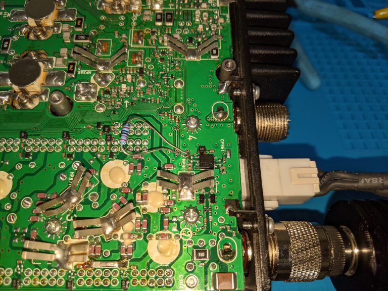 Resolving an Icom IC-7000 Power Meter Problem | Right Angles